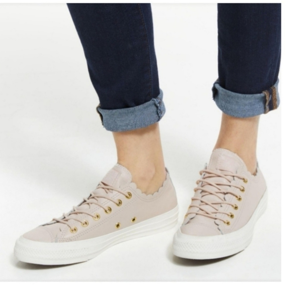 Converse Leather Scalloped Sneakers - Gem